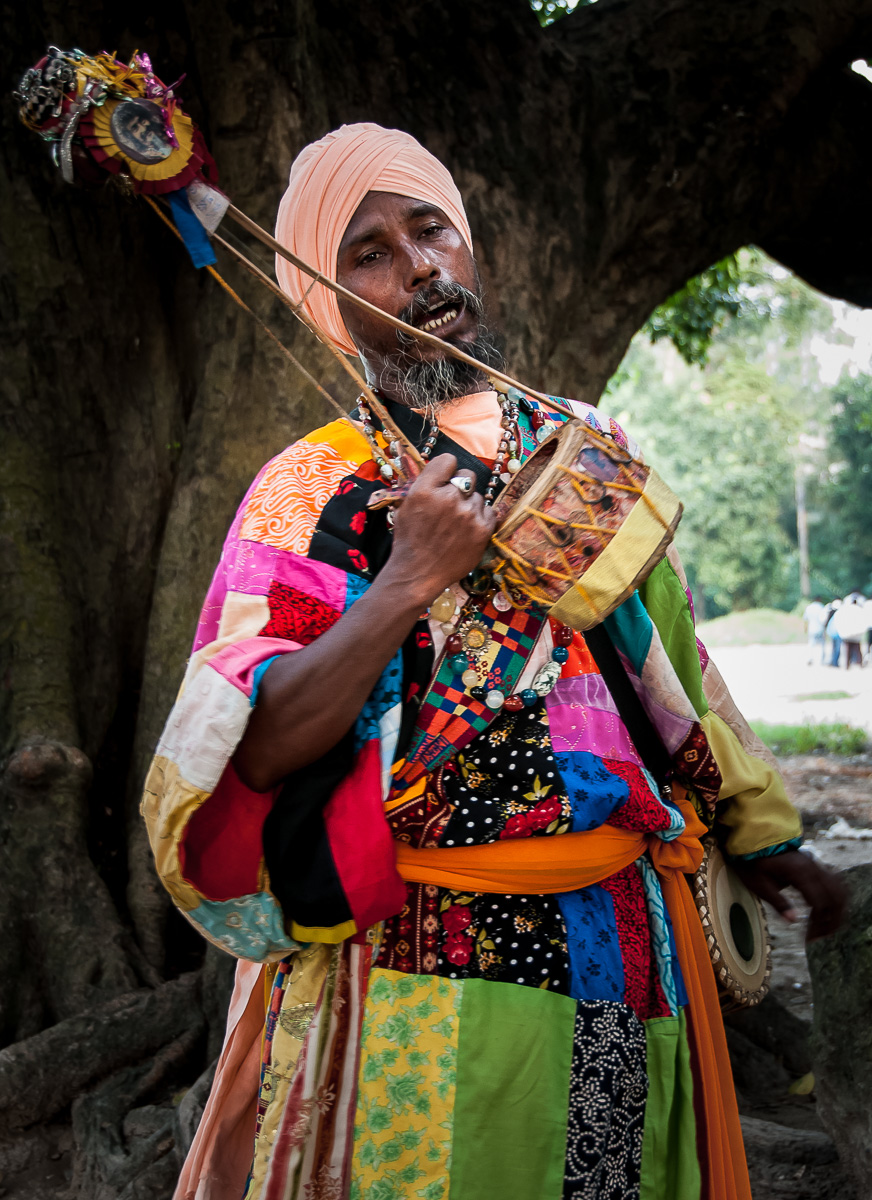 The Bauls of Bengal. - Ron Mayhew